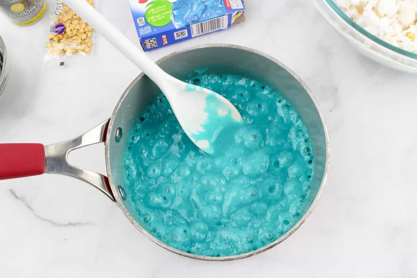 Galaxy Popcorn: Perfect For Star Wars Movie Night