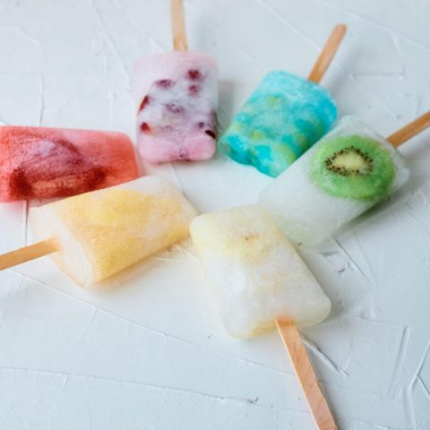 Rainbow Popsicles : Fruit Filled Popsicles of Every Color!